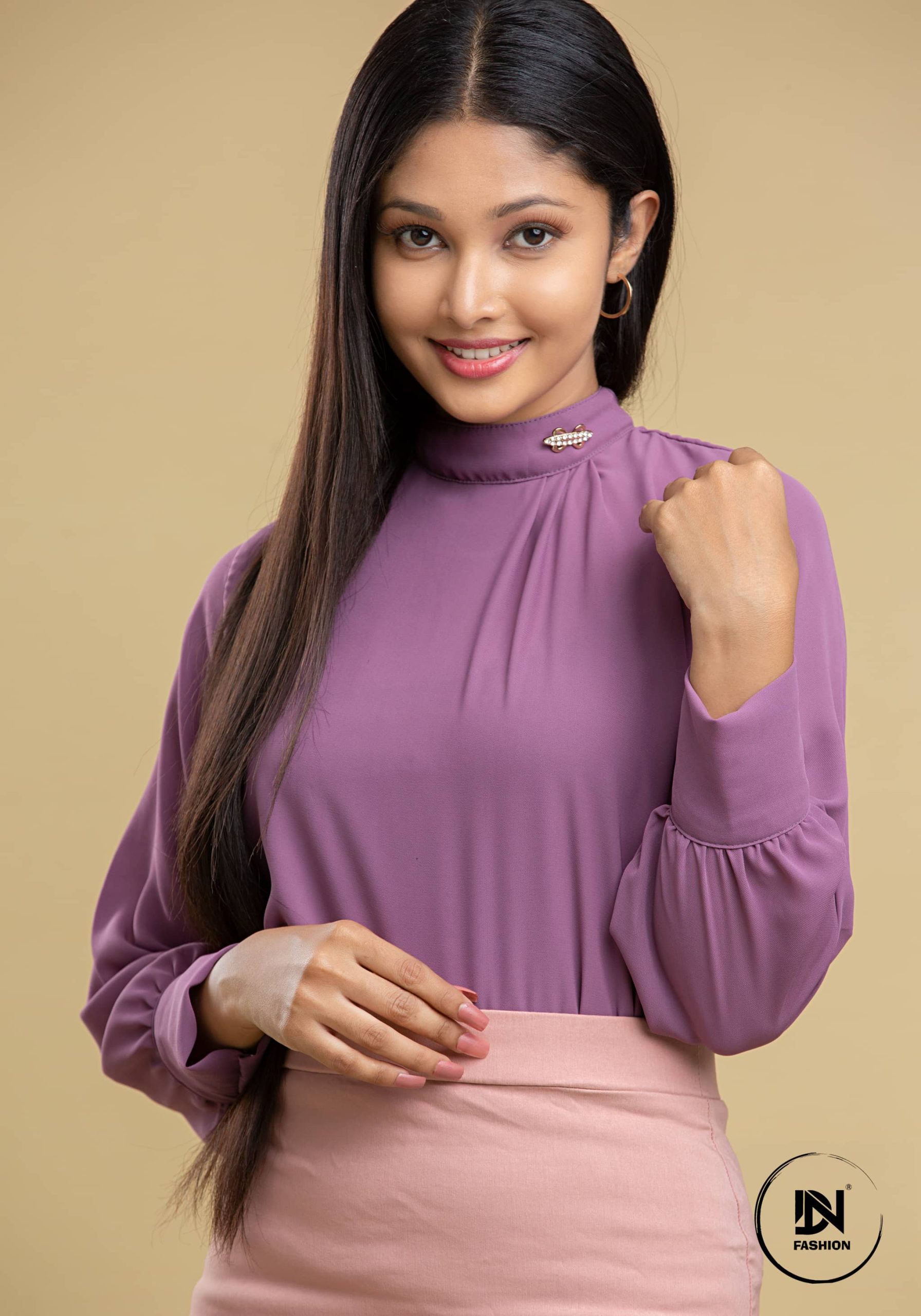 NOLIE HIGHNECK BLOUSE